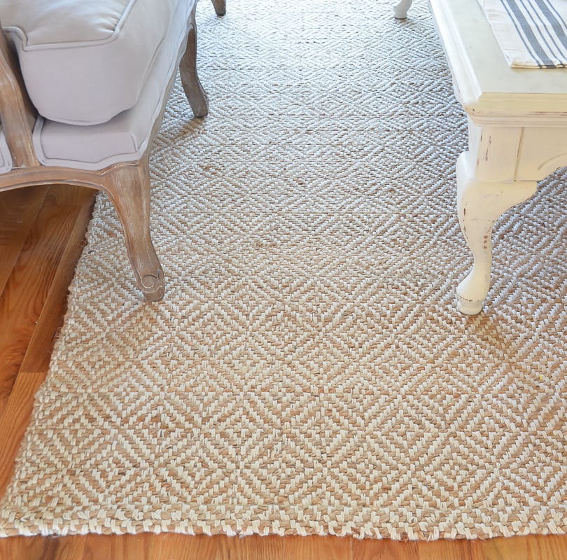 What Are Jute Rugs? Understand Their Pros And Cons - World Sage