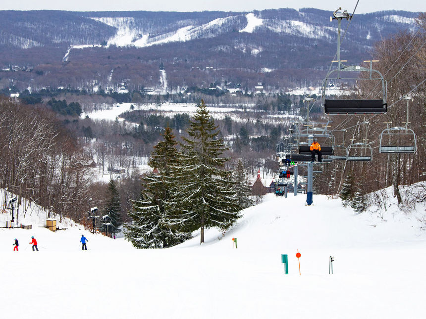 Best Michigan Ski Resorts in 2022 - Earth Pixz