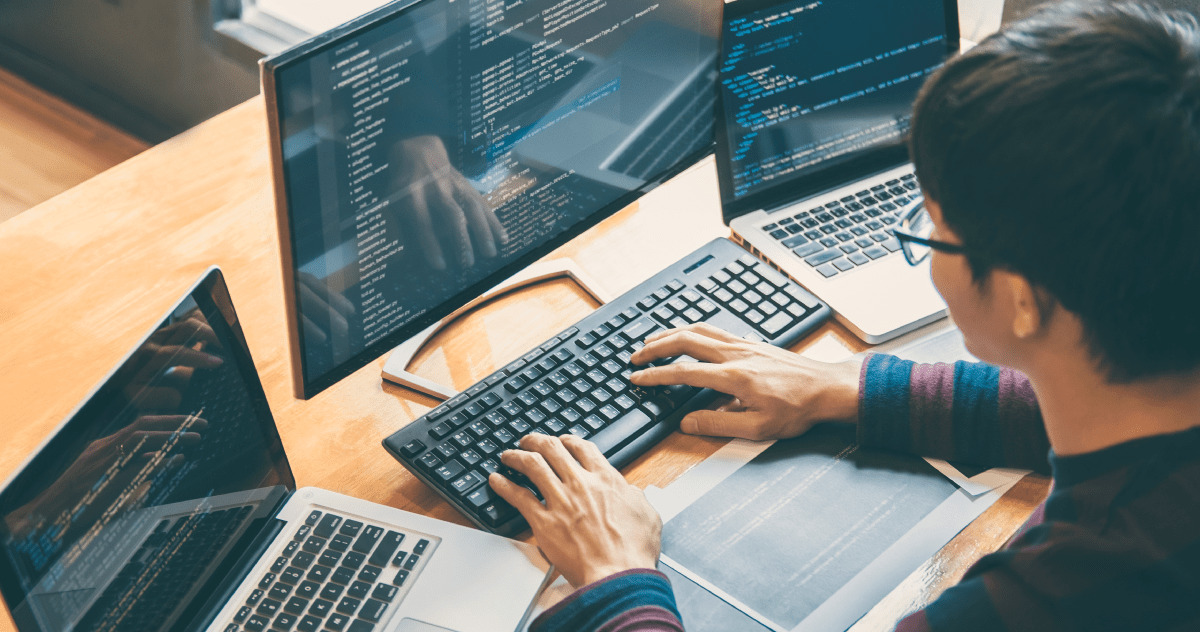 Computer Software Engineer Job Description in 2022 - Fanz Live