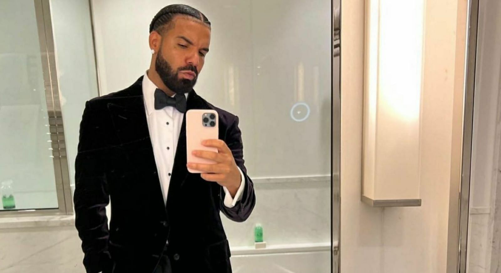 Discovering Drake's Height: Unveiling the Rapper's True Stature - Plan ...