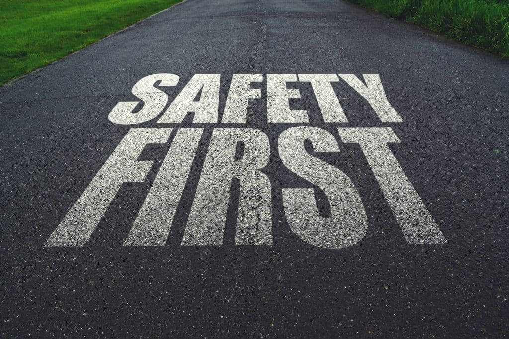 Top 10 Safe Driving Tips - Wide Info